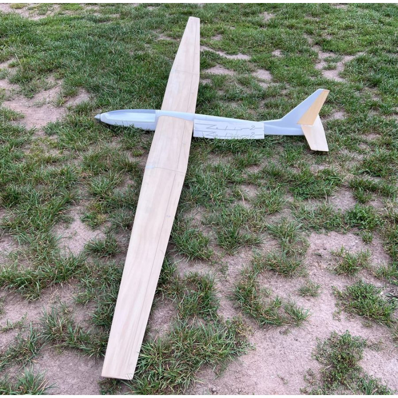 ART SZYBOWIEC SZD-19-2 ZEFIR 2 / 3000 mm ELEKTRO (0200)